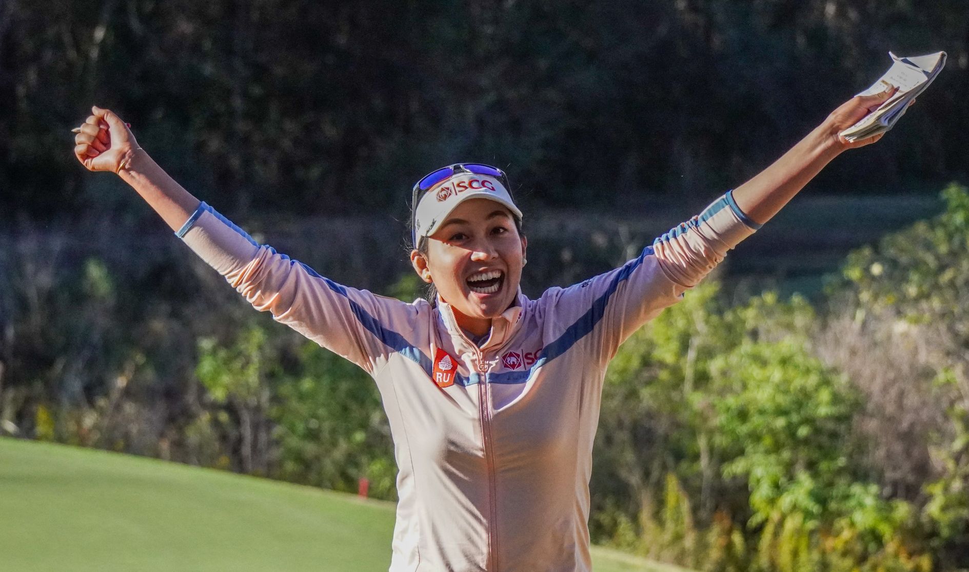 โปรจีน ก้าวสู่ฝันคว้าทัวร์ LPGA 2022 สำเร็จ – FM 99 Active Radio คลื่นเมืองไทยแข็งแรง